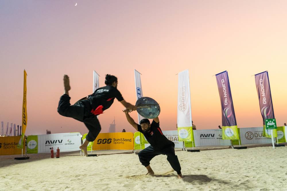 افتتاحية مليئة بالنشاط والحيوية في «تحدي دبي للياقة» | صحيفة الخليج