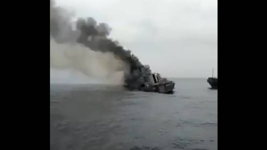 Video .. The last moments of the sinking of the Russian warship "Moskva ...