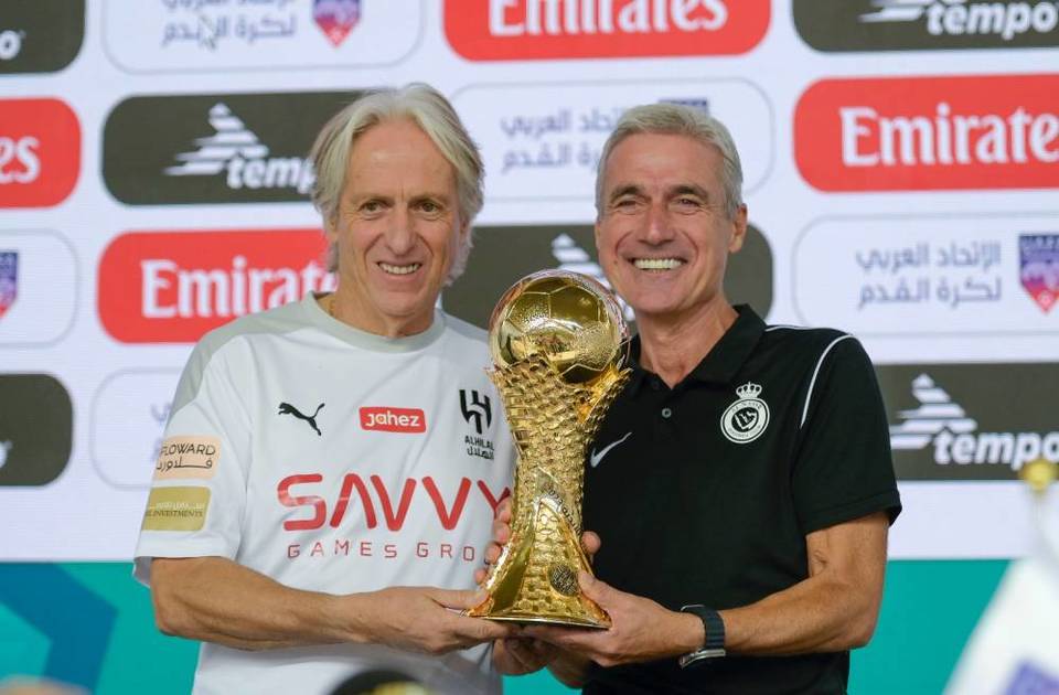 النهائي الأول بين خيسوس وكاسترو | صحيفة الخليج