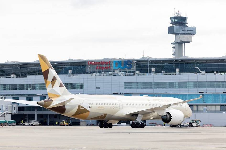 «الاتحاد» تحلّق إلى أوساكا وكوبنهاغن ودوسلدورف | صحيفة الخليج