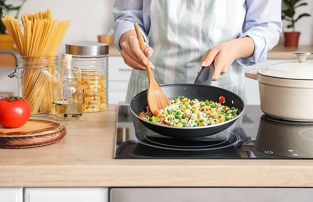 قلي الطعام يسبب السرطان والسكري وأمراض القلب | صحيفة الخليج