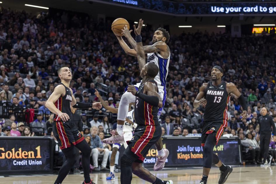 «تريبل دابل» لأنتيتوكونمبو في الـ«NBA» | صحيفة الخليج